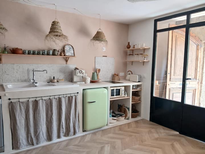 Gîte "Un Brin Bohème "-Petit Jardin Et Spa - Aniane