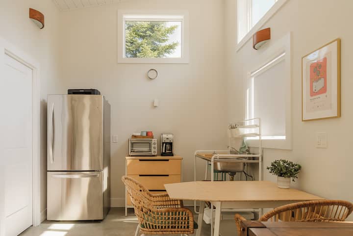 The Office Retreat - Gibsons