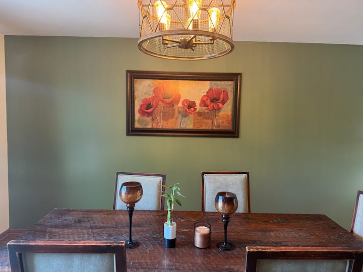 Private In Law Suite Balcony 2+ Acre Ranch W/dogs - West Chicago, IL