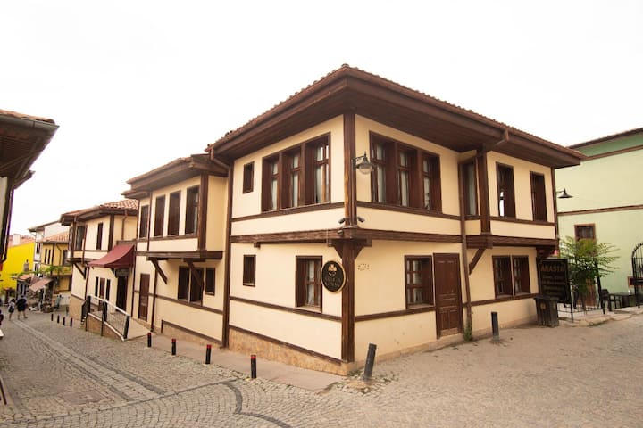 Arasta Konak 2 Kişilik Oda - Eskişehir