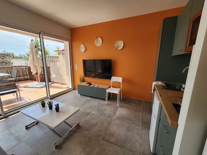 Studio Rénové Terrasse Wifi Clim Mer à 150m - Plage de Frontignan