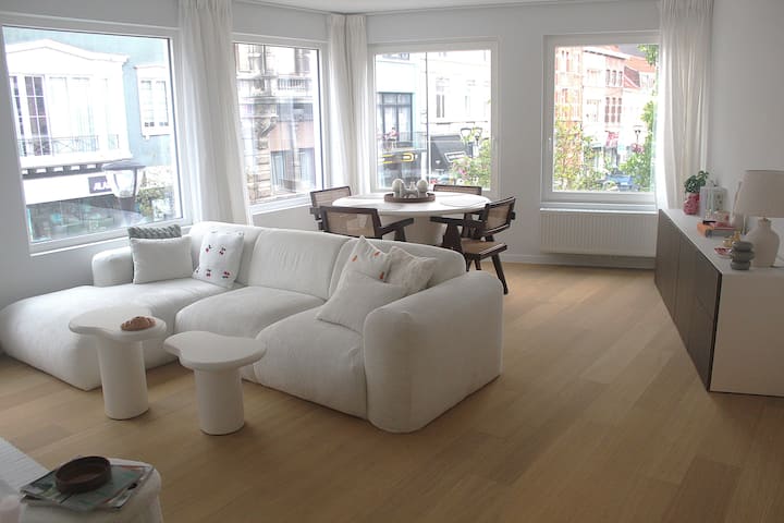 Appartement In Hartje Ronse - Renaix