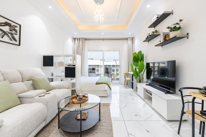 Stylish Studio In Dubai | Central Location - Dubai