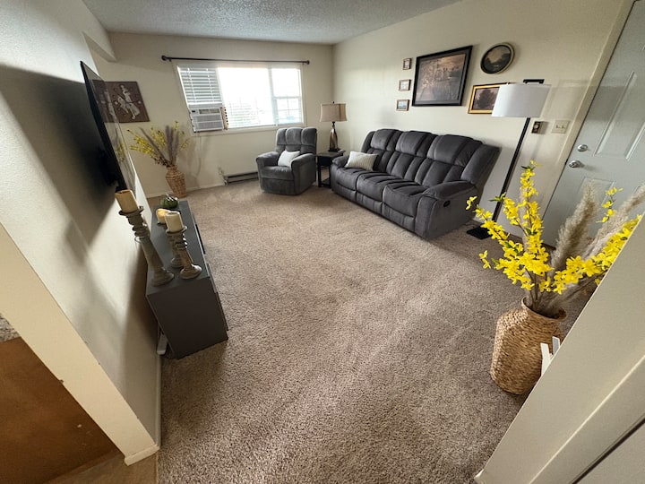 Blackmore Home Away From Home - Evansville, WY