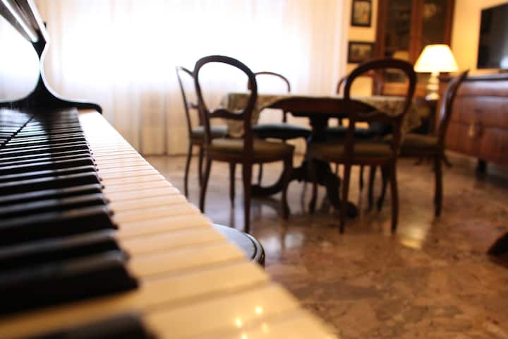 Il Piano Nobile - Spacious Vintage Apartment - Ravenne