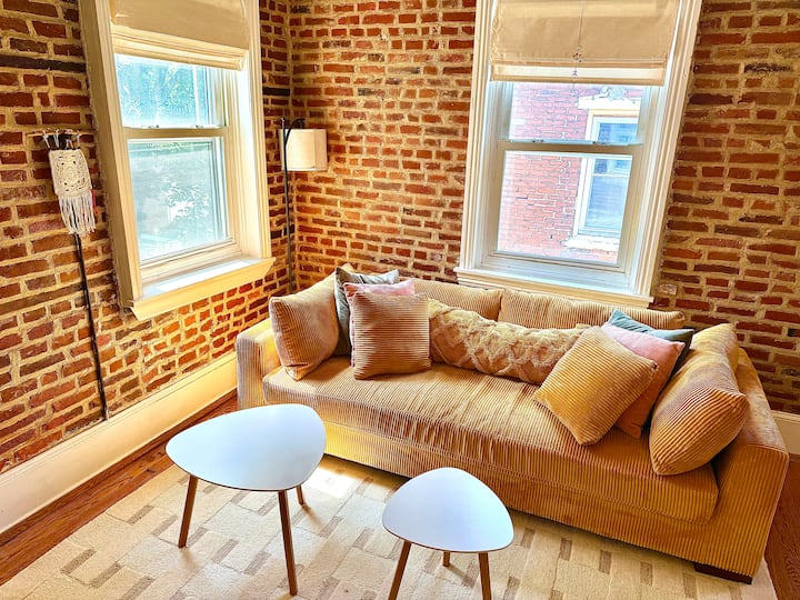 Peaceful City Retreat | 2br W/ Vintage Charm - Wilmington, DE