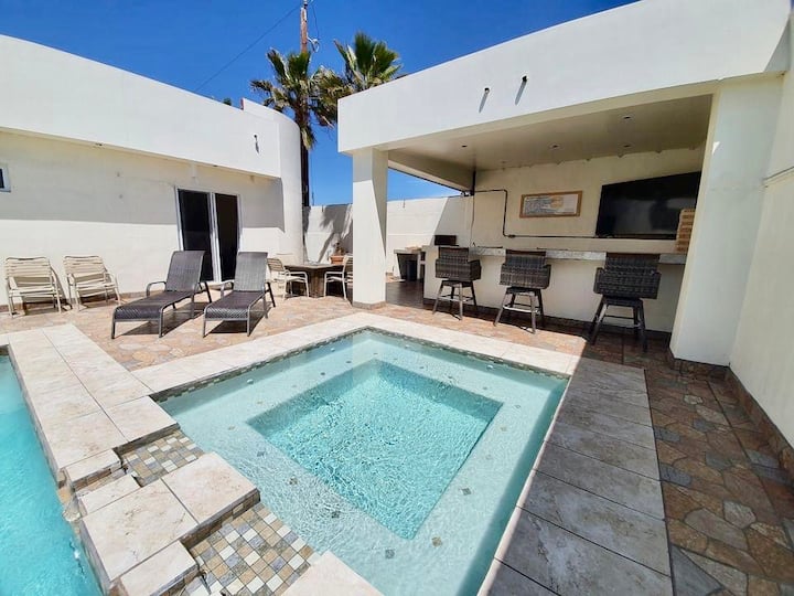 Casa Con Alberca Y Jacuzzi En Playas Chapultepec - Ensenada