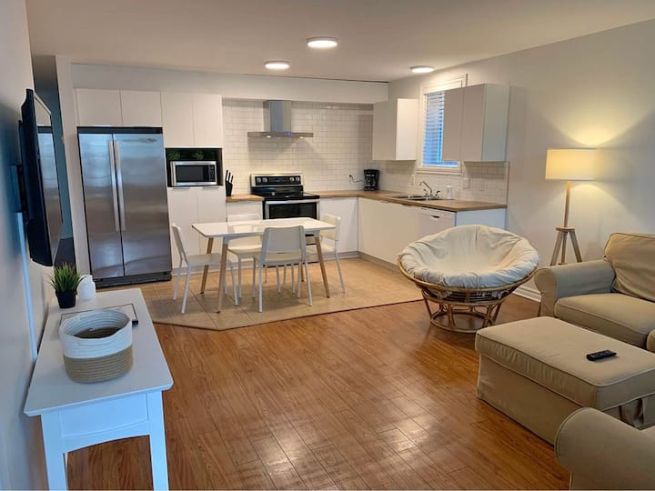 640-beau Condo Sur La Rive Sud - 