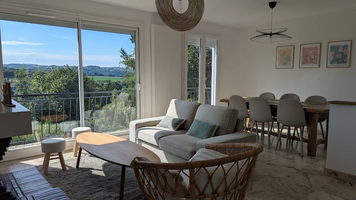 Maison Familiale Avec Spa Et Vue Sur La Vallée. - Calvados