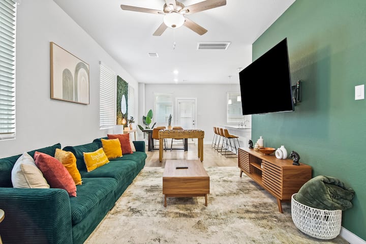 Cozy Boho Retreat - Houston, TX