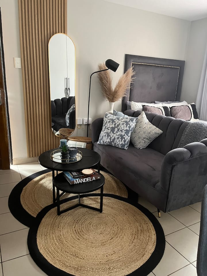 B-hive@devland Room 2 - Soweto