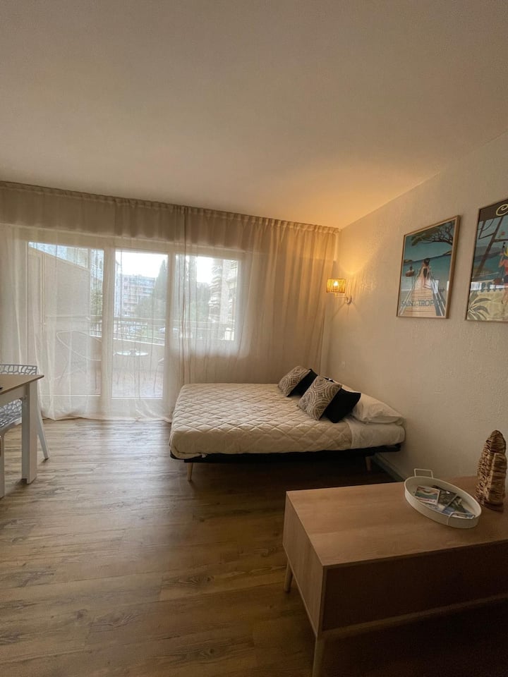 La Ville Et La Plage à Pieds - Sainte-Maxime