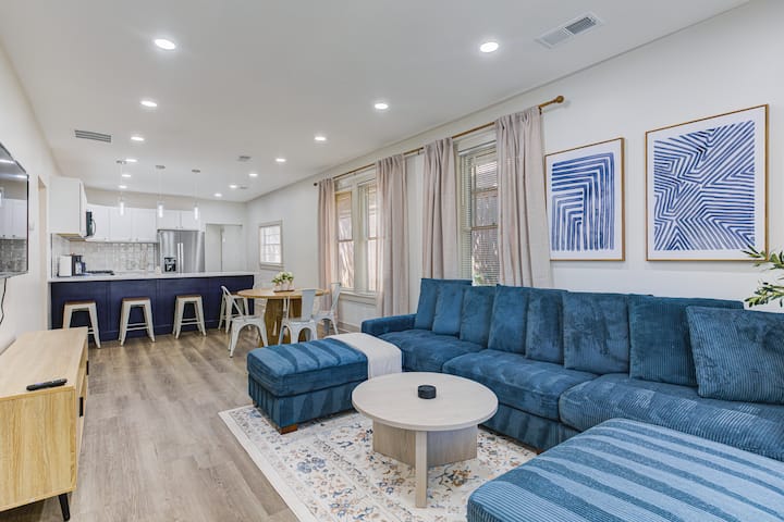 Chic Midtown Stay | Quiet Cozy 3br + Pool Table - Memphis, TN