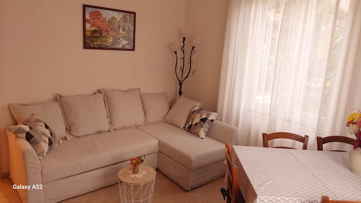 La Casa Dei Nonni, Angolo Verde
A 5 Min. Dal Mare - Recco