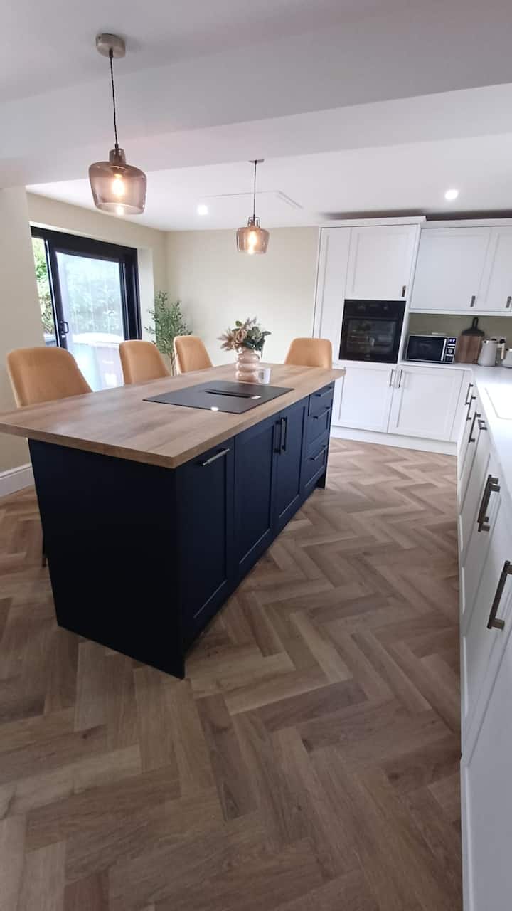 Royal Birkdale Golf Open! 3 Bedroom House. - Southport