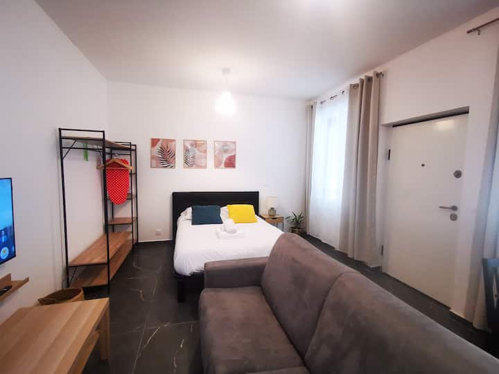 Studio Cosy Climatisation /Wifi /Netflix /Plage - Nizza