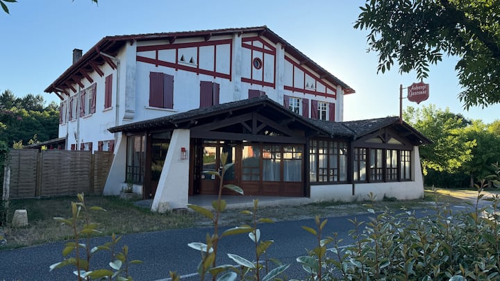 Emplacement Caravane Et Camping-car - 吉倫特