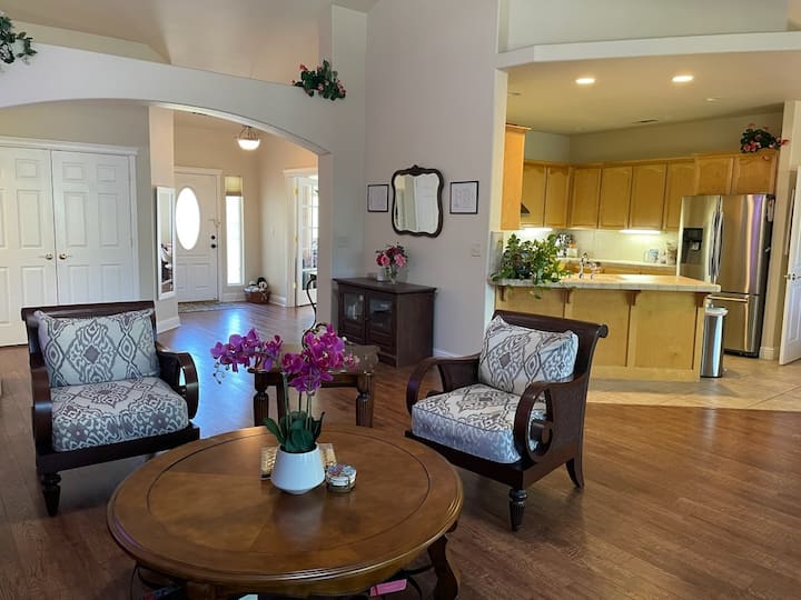 Upscale Spacious Home Best Neighbhd 30 Day Minimum - Shasta Lake, CA