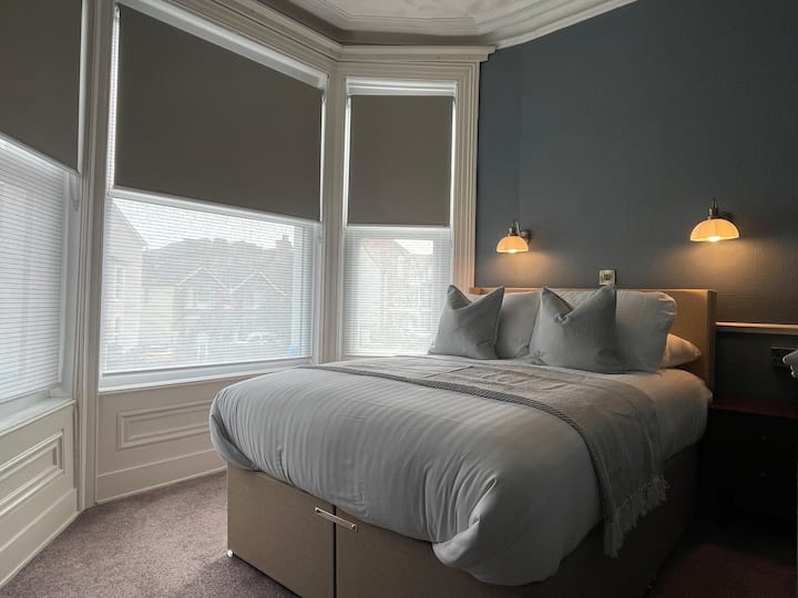 Wedgwood Hotel - Room 4 - Central - スランディドノ