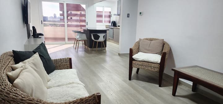 Ph Amplio Y Moderno En Playa El ÁNgel - Venezuela