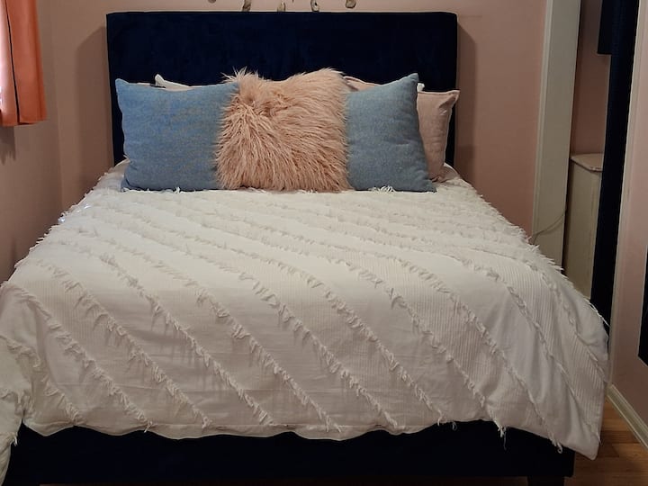 Downtown Oasis Apartment - Grand Junction, CO