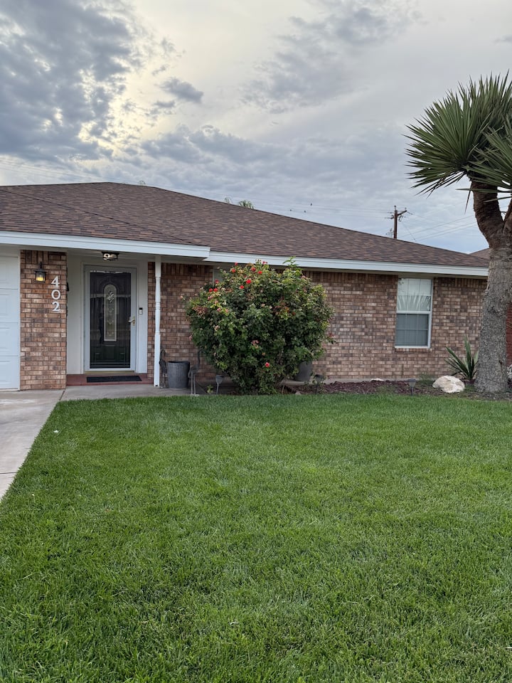 The Saucedo Get Away - Roswell, NM