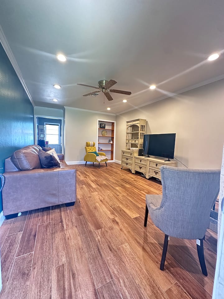 Modern & Comfort Family Home #2914 - Bossier City, LA