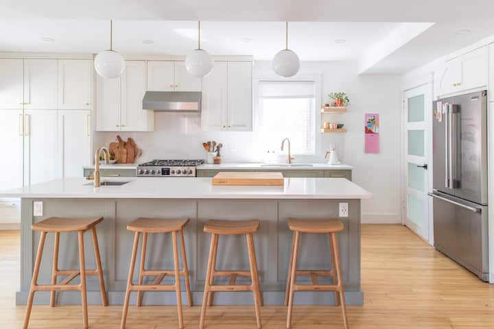 Modern Home In The Heart Of Westdale - Hamilton