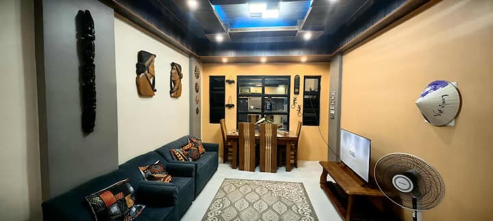 Spacious Room W/ Balcony, Parking & Wi-fi - Solano