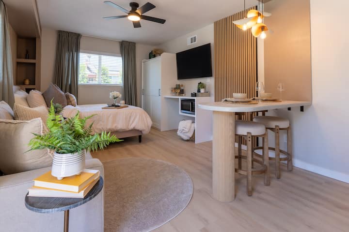 Studio 21 • Lush Escape - Escondido, CA