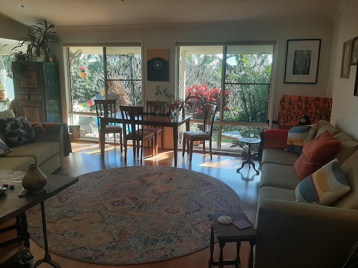 Beautiful Tropical Room Near Ballina - Lennox Head