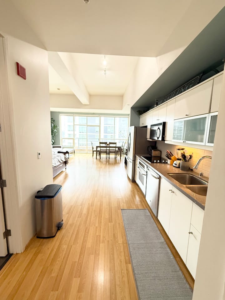 Heart Of Little Italy~urban Loft - National City, CA