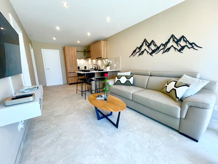 Lake & Trail - Free Parking - Neuchâtel