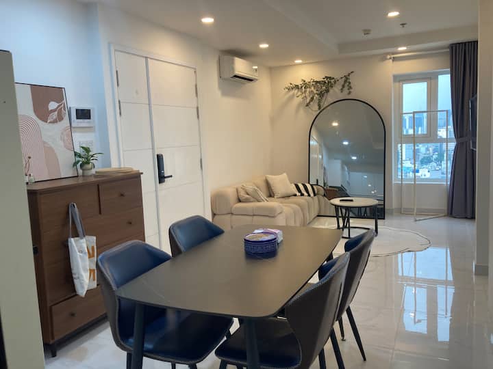 Corner 2bdr Terra Royal D3 - Ho Chi Minh-staden