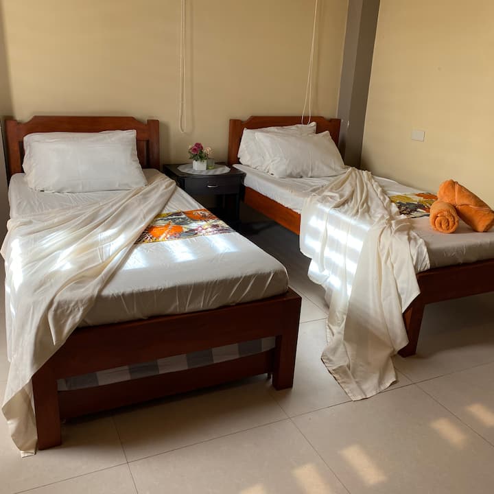 Private Room W/ Wi-fi & Parking (Room Paz) - Bayombong