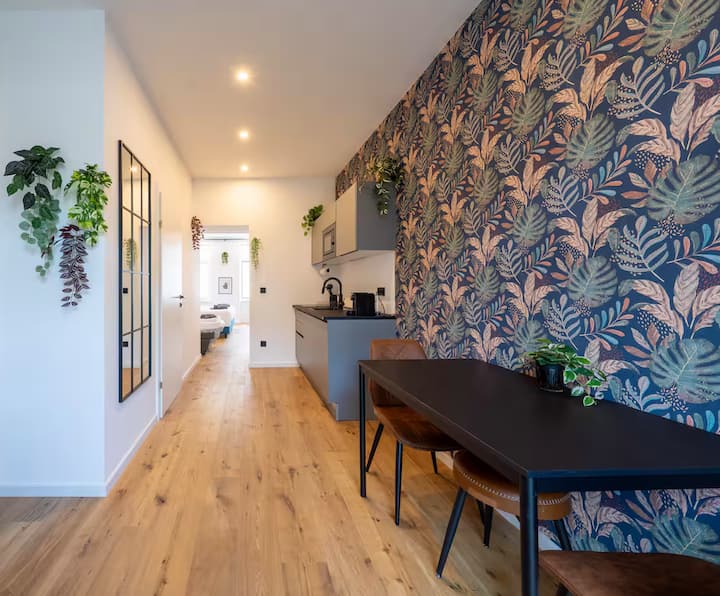 Green Oasis Apartment, Parking, 3 Min To U1 - Vienna