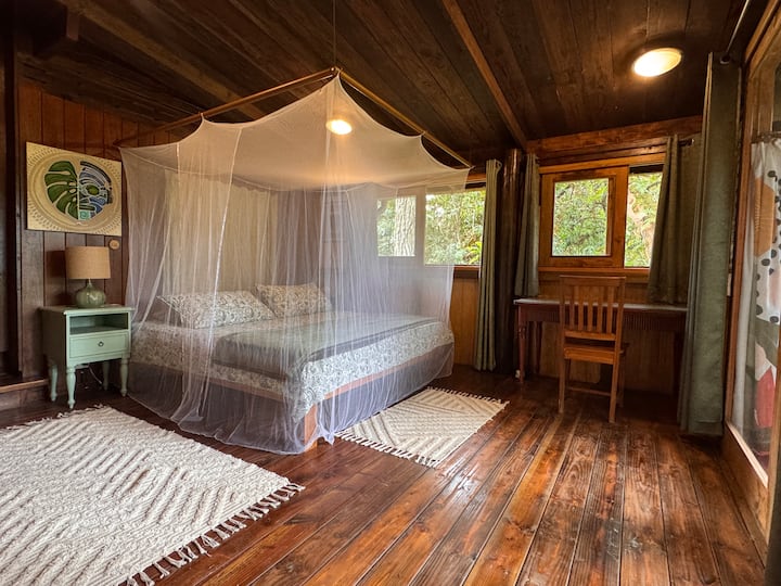 My Mountain Home - The Gallery - Tahiti