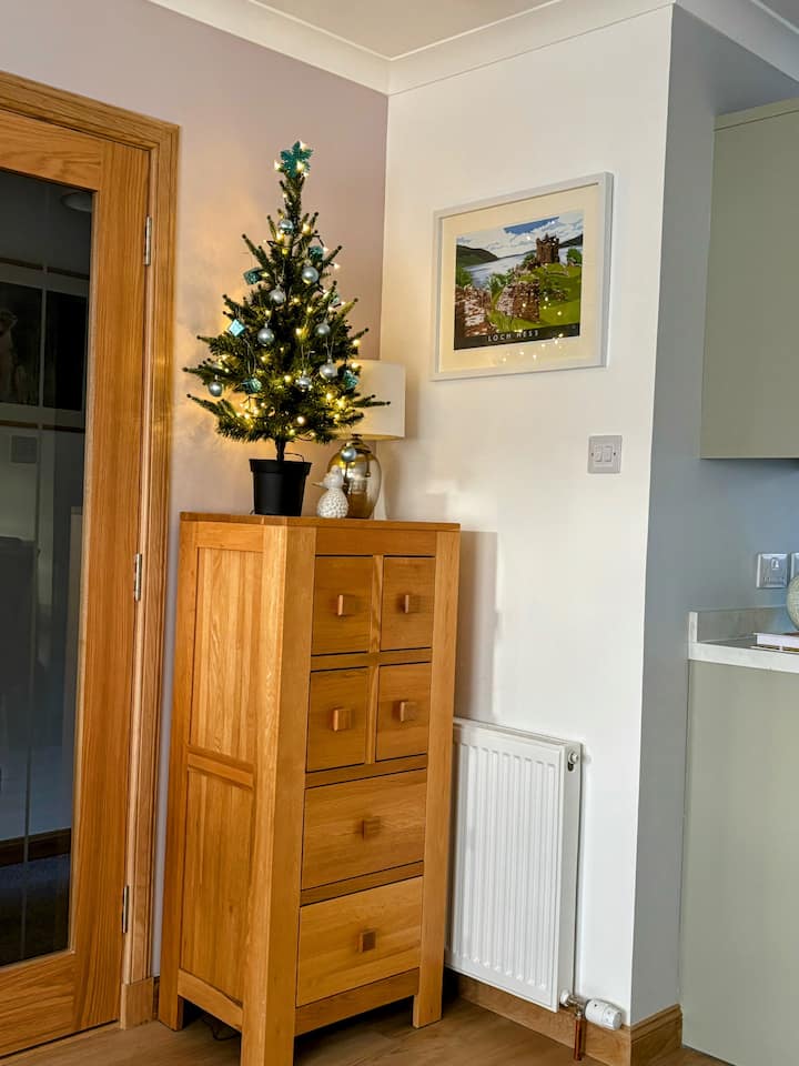 Comfort And Convenience At Ness Retreat East - Inverness