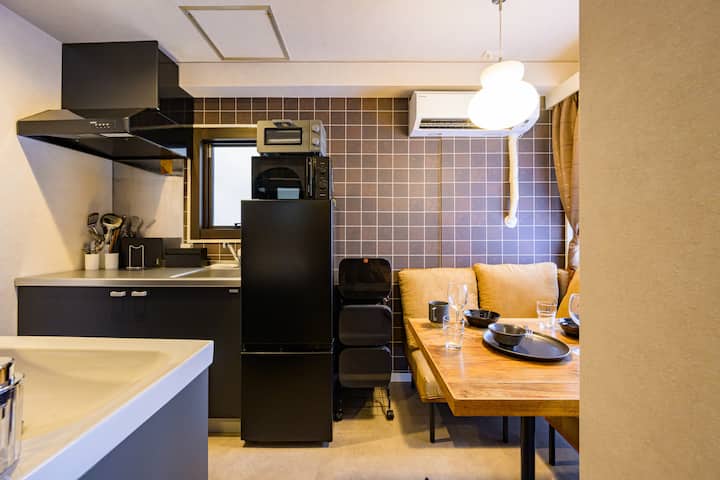 Newly Renovated /Spacious 1room Apt/5min To Sta/5f - Roppongi