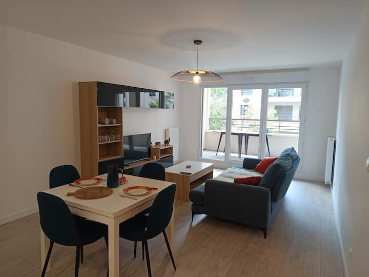 Appartement Tout Confort, 5 Min A Pied De La Gare - Le Raincy