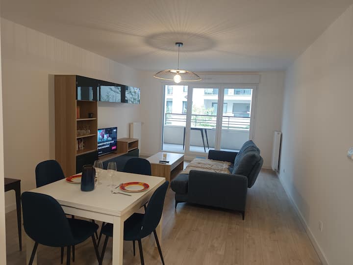 Appartement Tout Confort, 5 Min A Pied De La Gare - Roissy-en-France