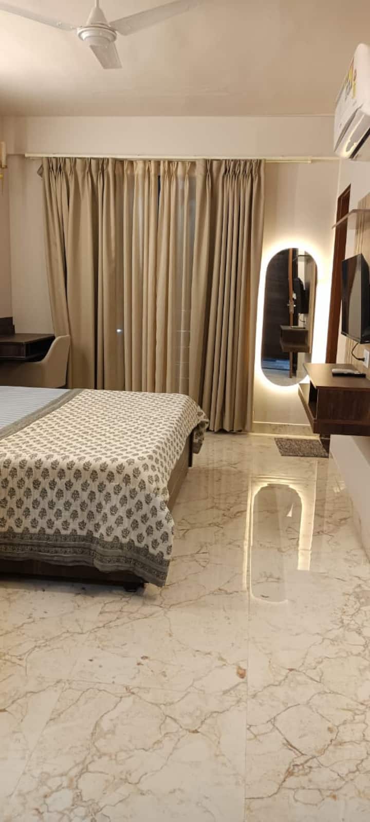 The Central Spot-studio Stay - Jaipur