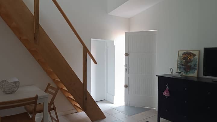 Studio En Duplex De 19m 2 - Méru