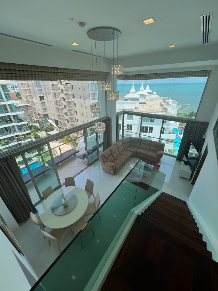 Luxurious Duplex For Rent - Pattaya City