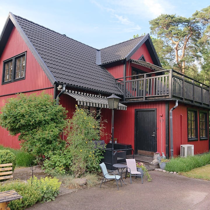 Villa Centralt Vid Grönområde. - Kalmar