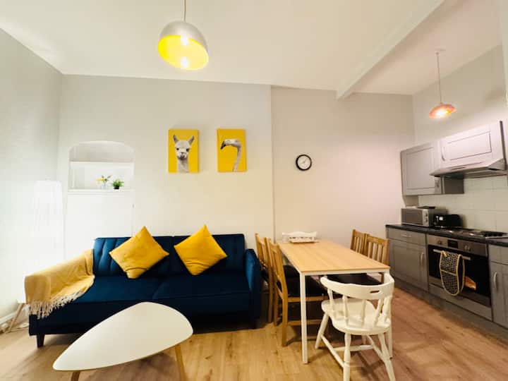 Gorgeous Victorian Home @ Beautiful Meadows - Edinburgh