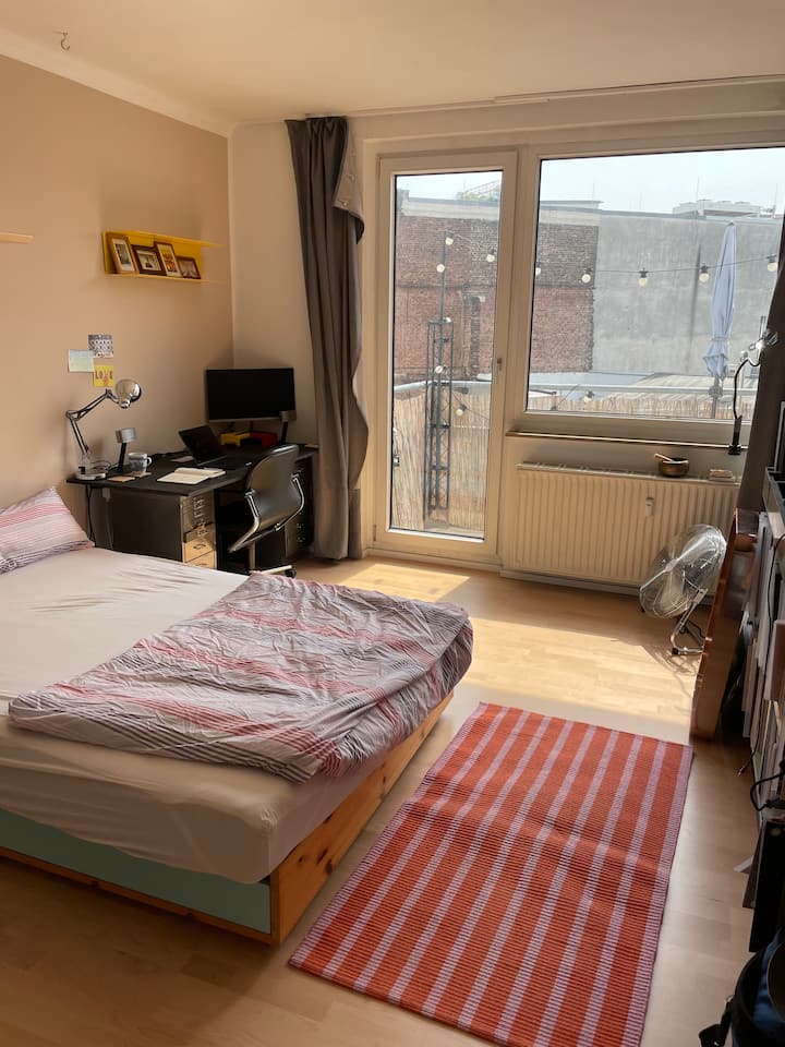 Kmk14 In Belgian Quarter. - Colonia