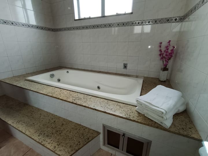 Central, 9 Hóspedes, Banheira,3 Qtos,3bnh,2vagas - Conselheiro Lafaiete