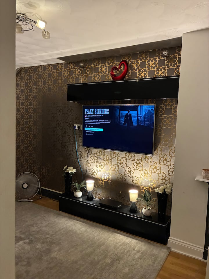 10 Guests Free Parking Freewi-fi - Brentwood
