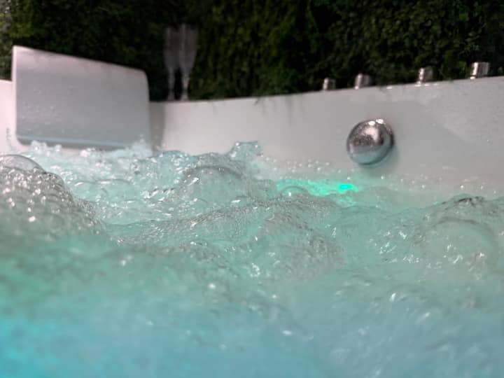 Suite La Perle, Spa Jacuzzi, Wifi, Parking - Lunel